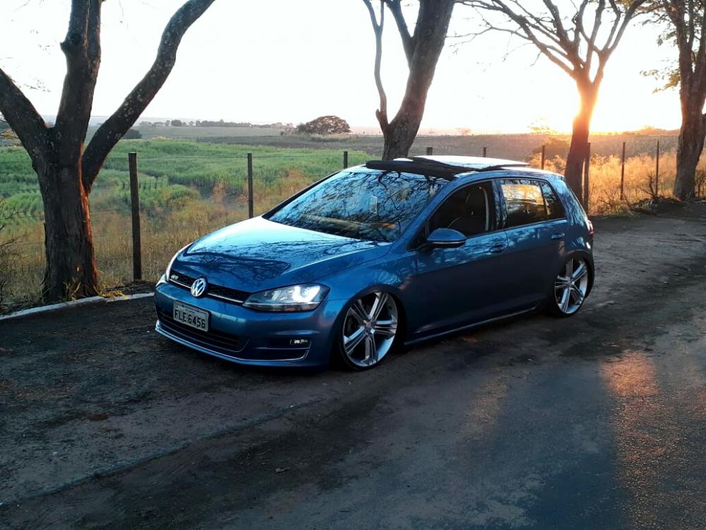 Golfão Azul - Garagem - Golf MK7 Brasil